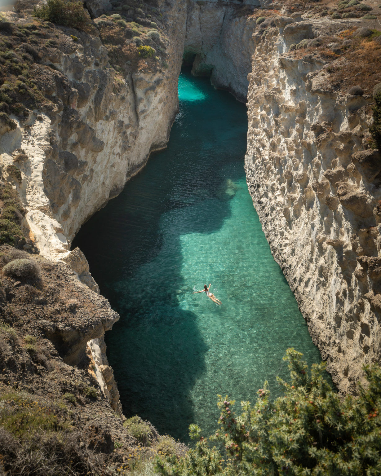 The Best Things To Do In Milos: A Complete Guide - Jess Wandering
