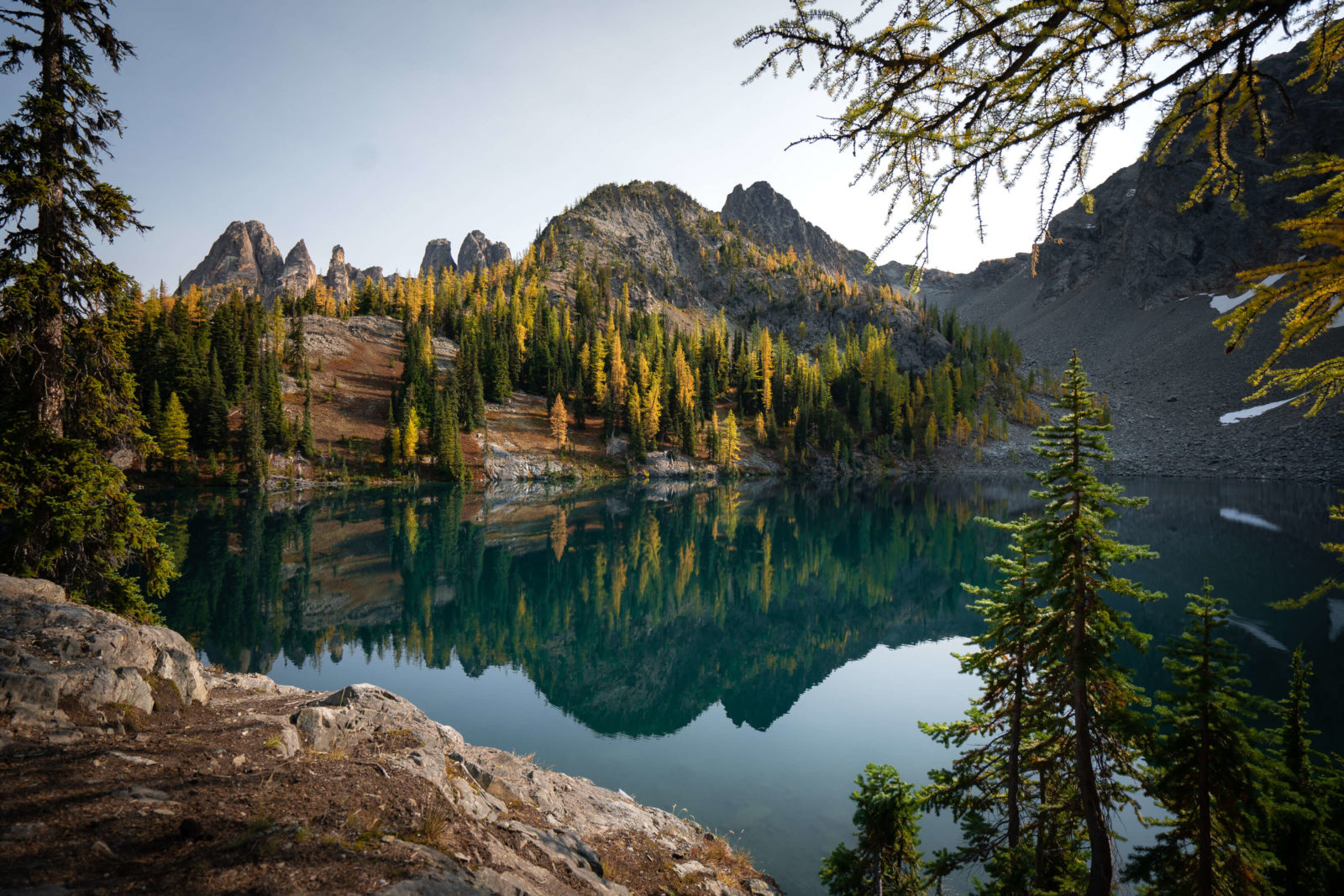 The Best Golden Larch Hiking Trails In Washington State - Jess Wandering